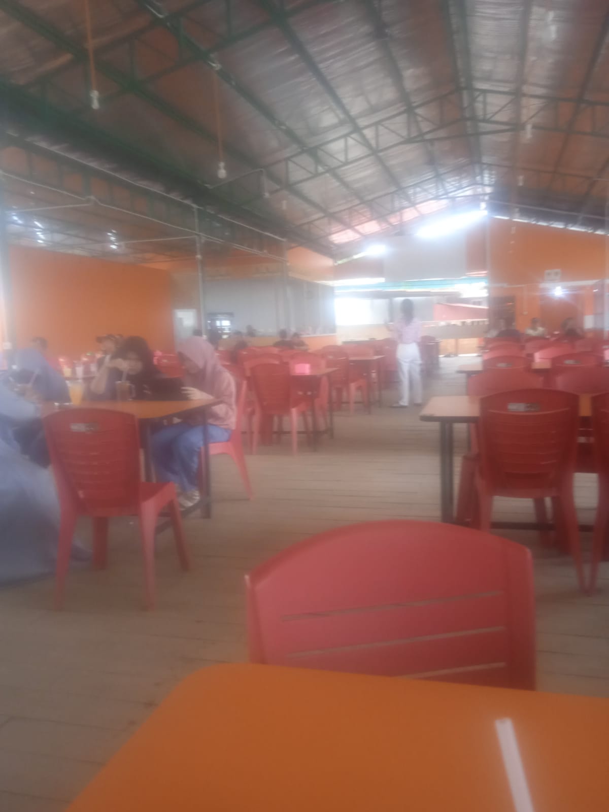 Kuliner Lengkap dan Murah di Pujasera Batu Besar, Spot Favorit Warga ...